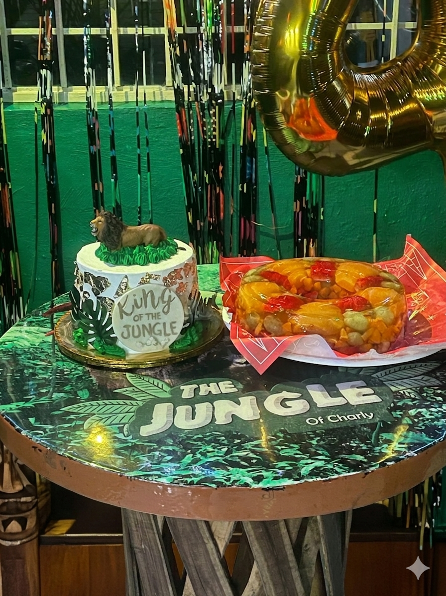 In the Jungle by Charly — Bar & Experiencias